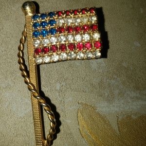 USA | Jewelry | Vintage Rhinestone American Flag Pin | Poshmark